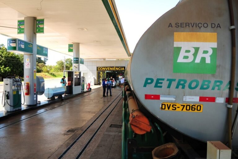 Petrobras testará novo diesel renovável que é um combustível ...