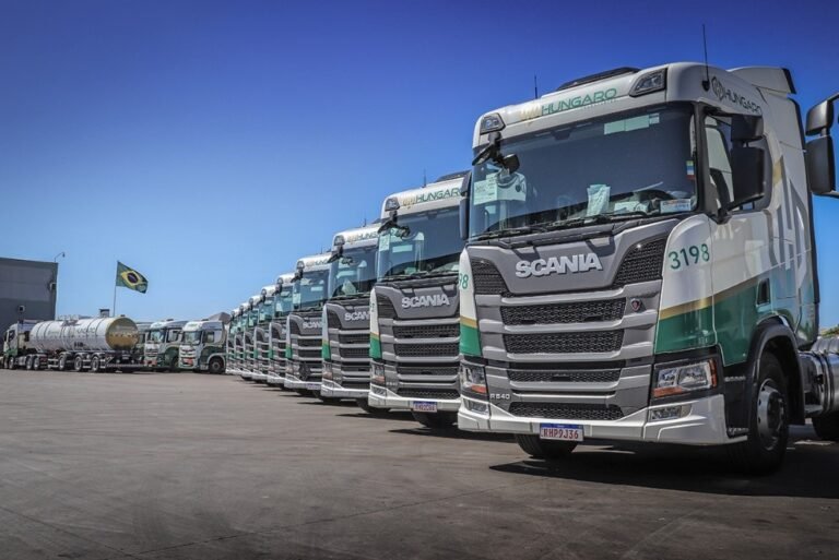 Húngaro realiza a compra 40 caminhões Scania - Brasil do Trecho