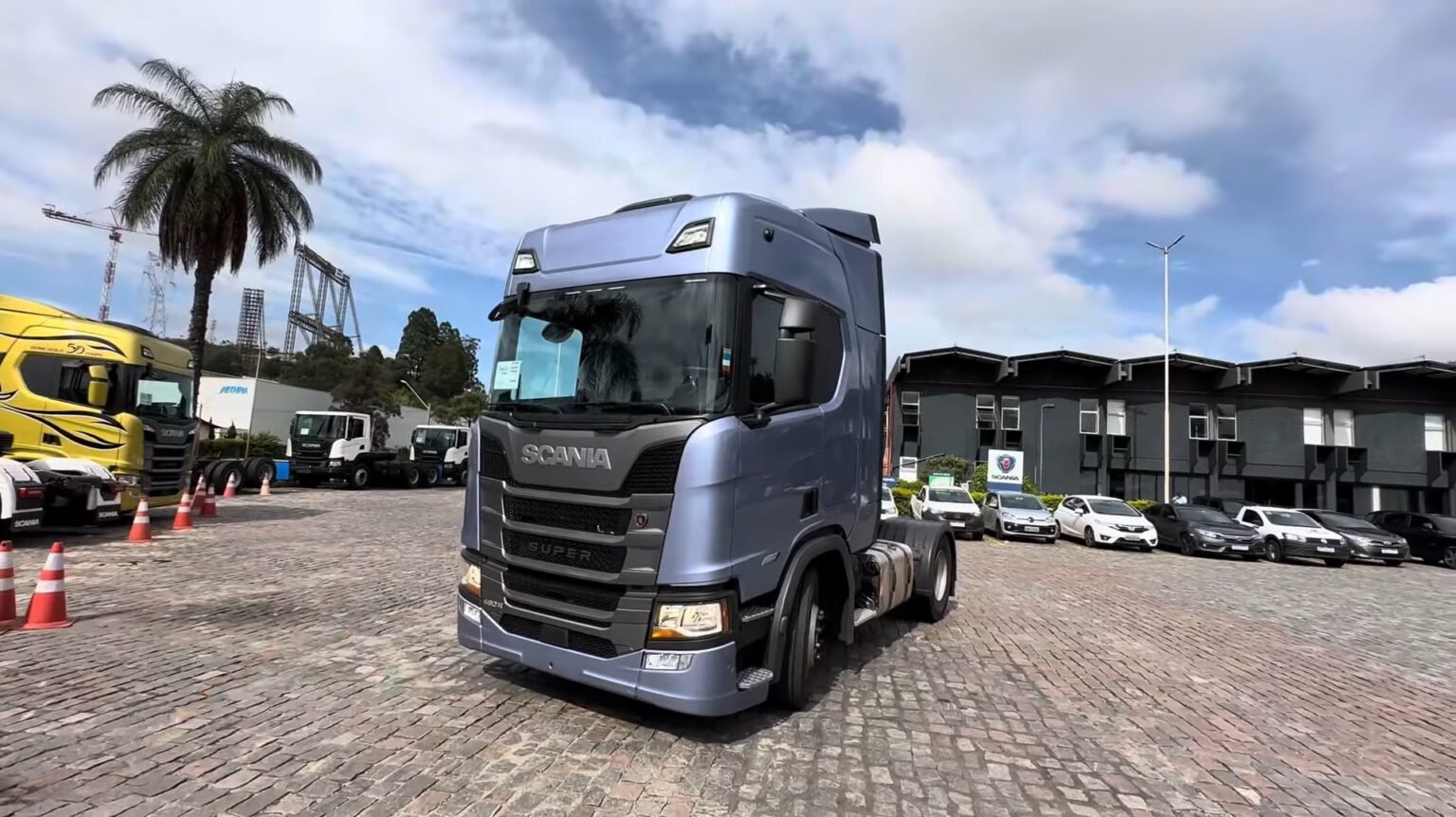 Scania R 460 Super 4x2: a potência e elegância reunidas em um caminhão ...